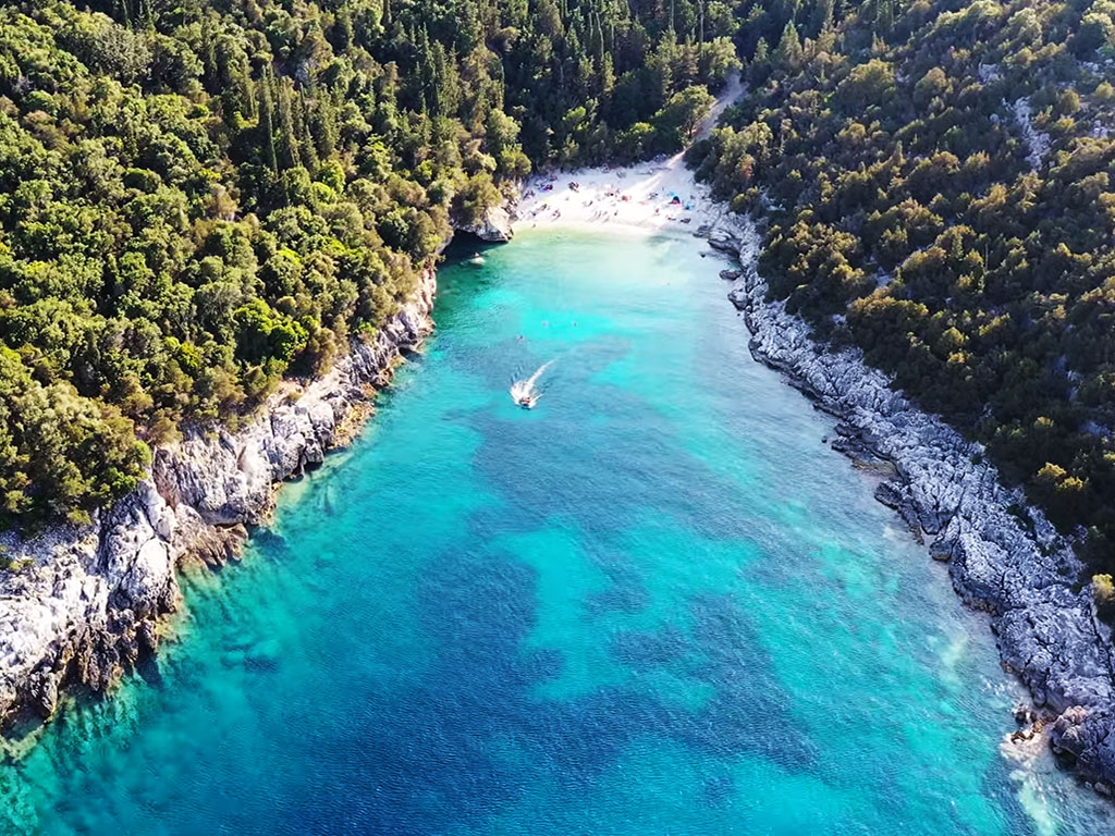 Παραλία Δαφνούδι | Κεφαλονιά