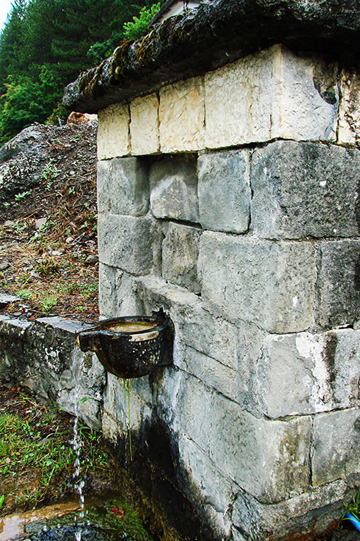 Bridge of Mavri Petra | Stone Bridges